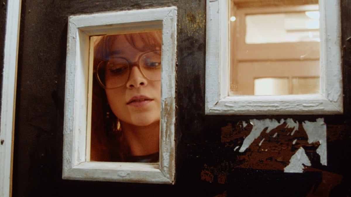 Debbie & Lynn – SideOneDummy